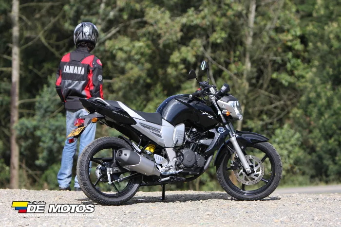 Yamaha FZ16 Prueba de Manejo - La Revista De Motos
